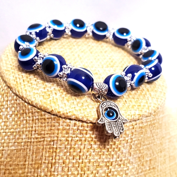 Devil's Eye | Jewelry | New Blue Devils Eye Hamsa Hand Bracelet Protect ...